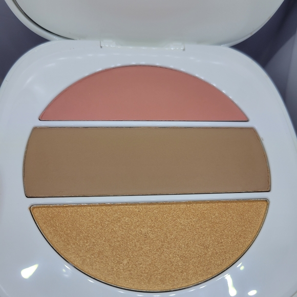 Marc Jacobs | Makeup | Marc Jacobs Omega X Three 20 Tantastic Glo Blush ...